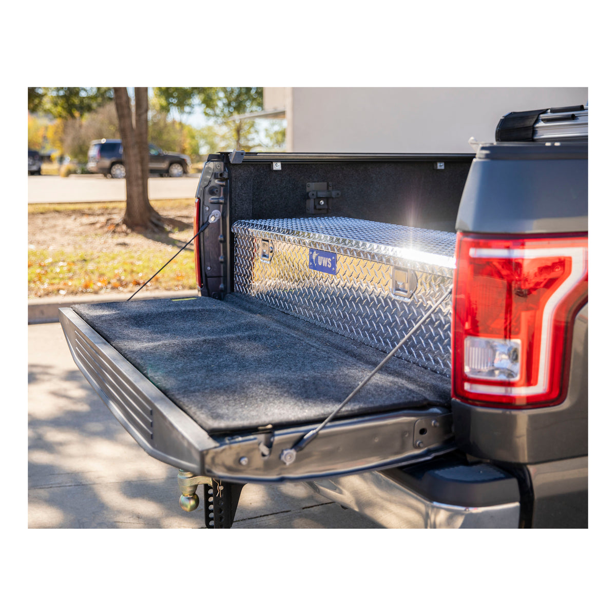 Bright Aluminum 58" 5th Wheel Truck Tool Box (Heavy Packaging ...